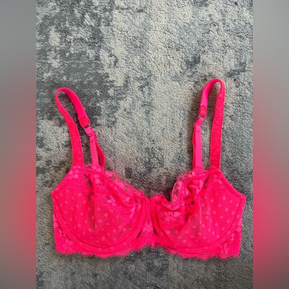 Victoria's Secret | Intimates & Sleepwear | Dream Angles Pushup Bra ...